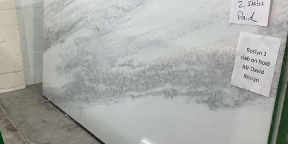 Infinity white Wave 3cm polished Quartzite - StoneTrash