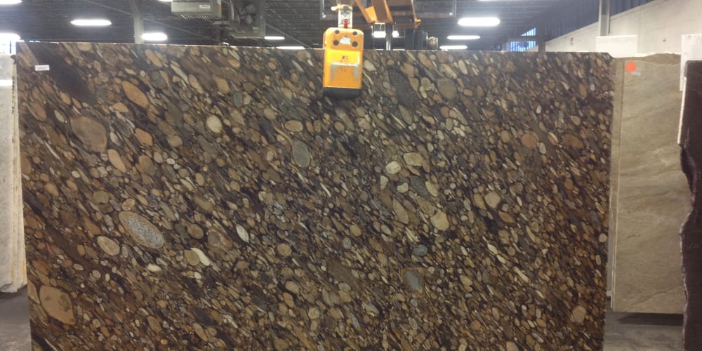 GOLDEN ROCKS Granite - StoneTrash