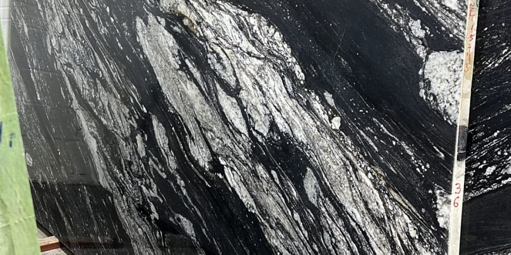 Panda Granite Quartz - StoneTrash