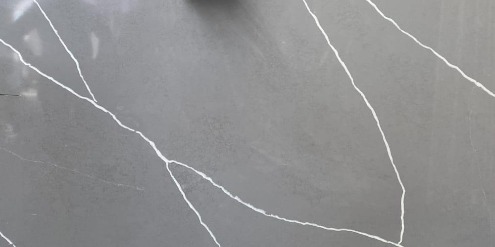 Gray quartz 3cm with thick white veins Quartz by quartz - StoneTrash