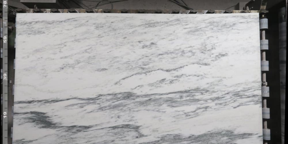 Mountain White Marble - StoneTrash