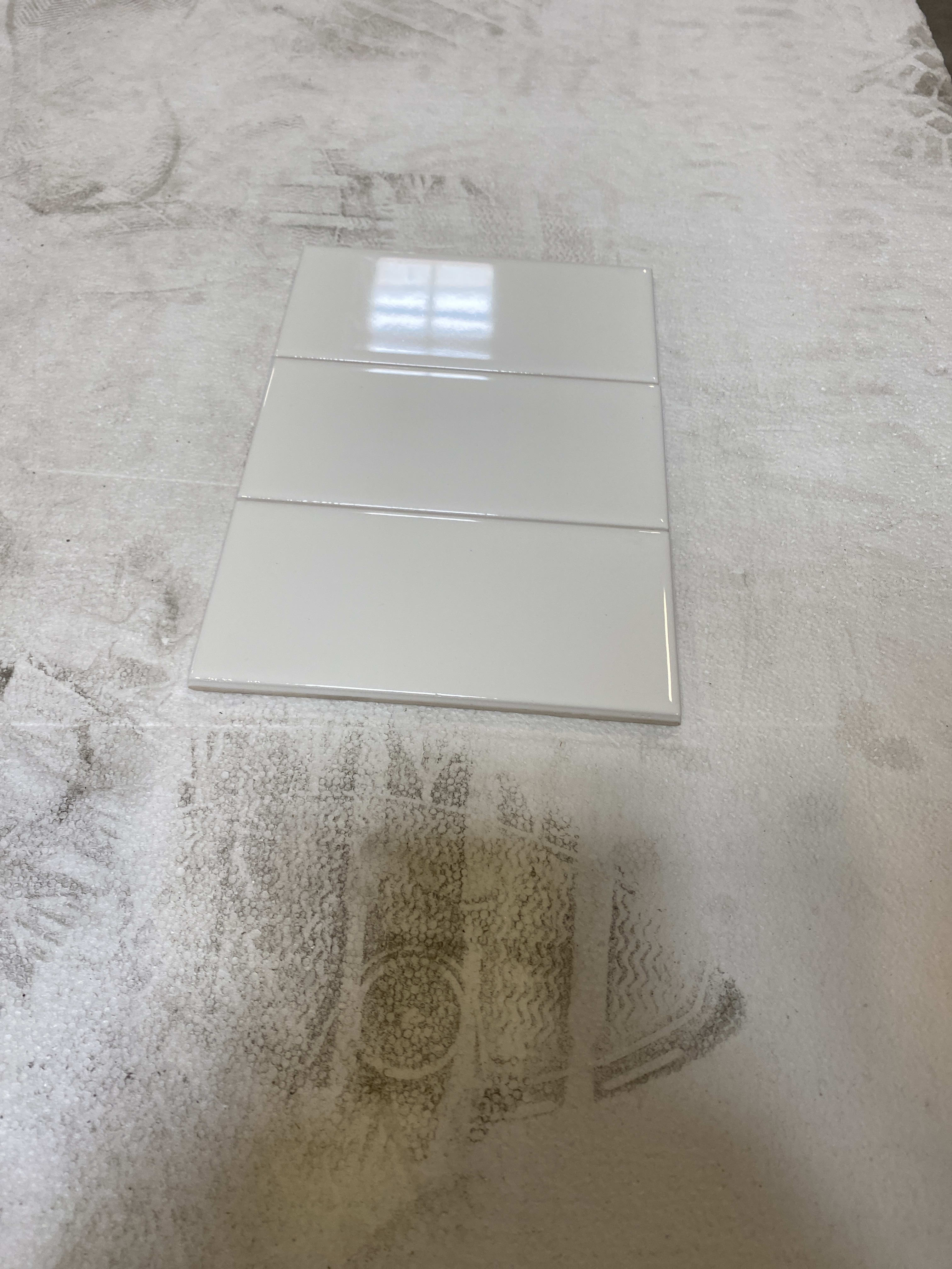 IC Bright White Ceramic Tile - StoneTrash