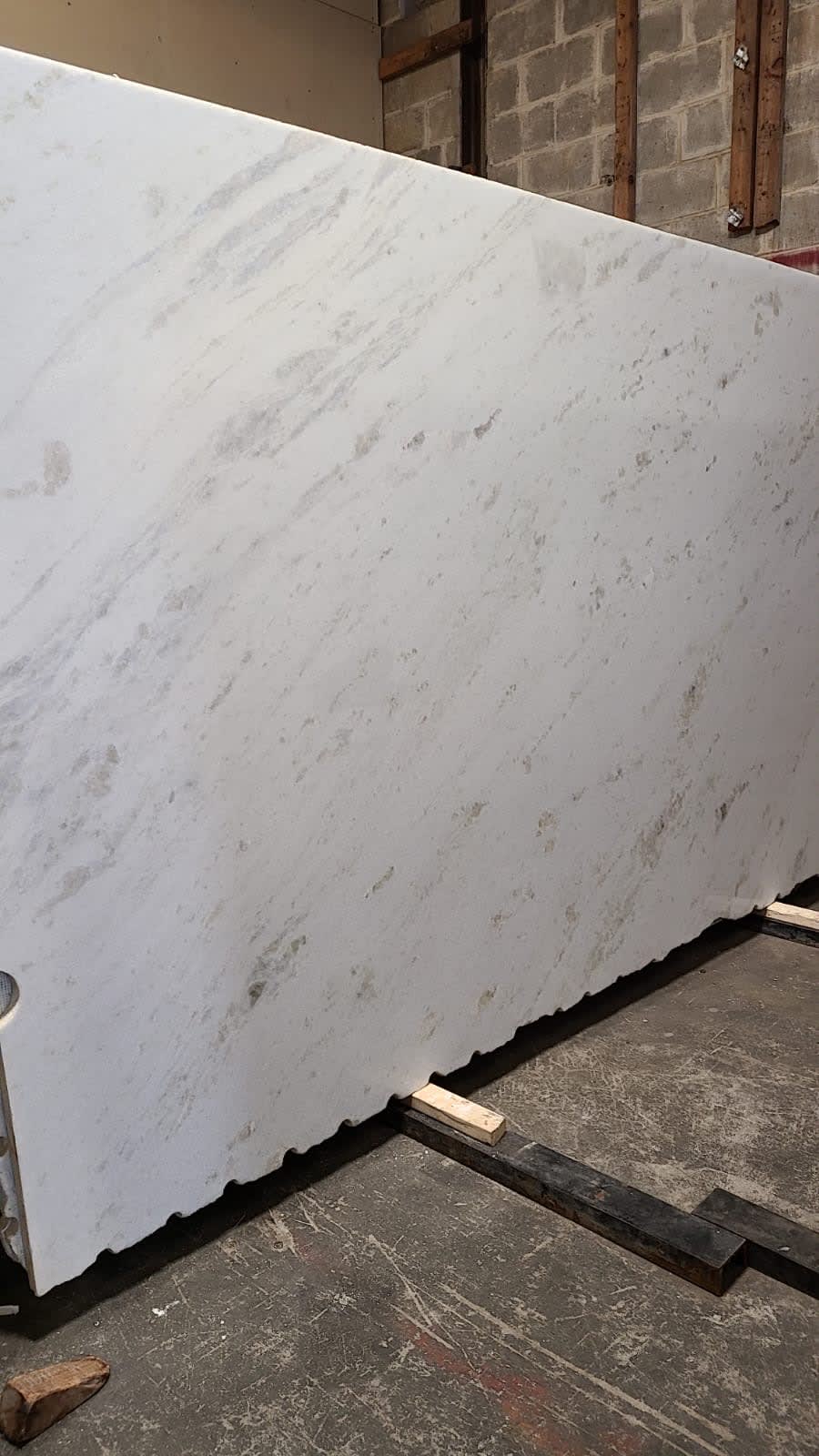 TAJ WHITE SUPER WHITE Quartzite - StoneTrash