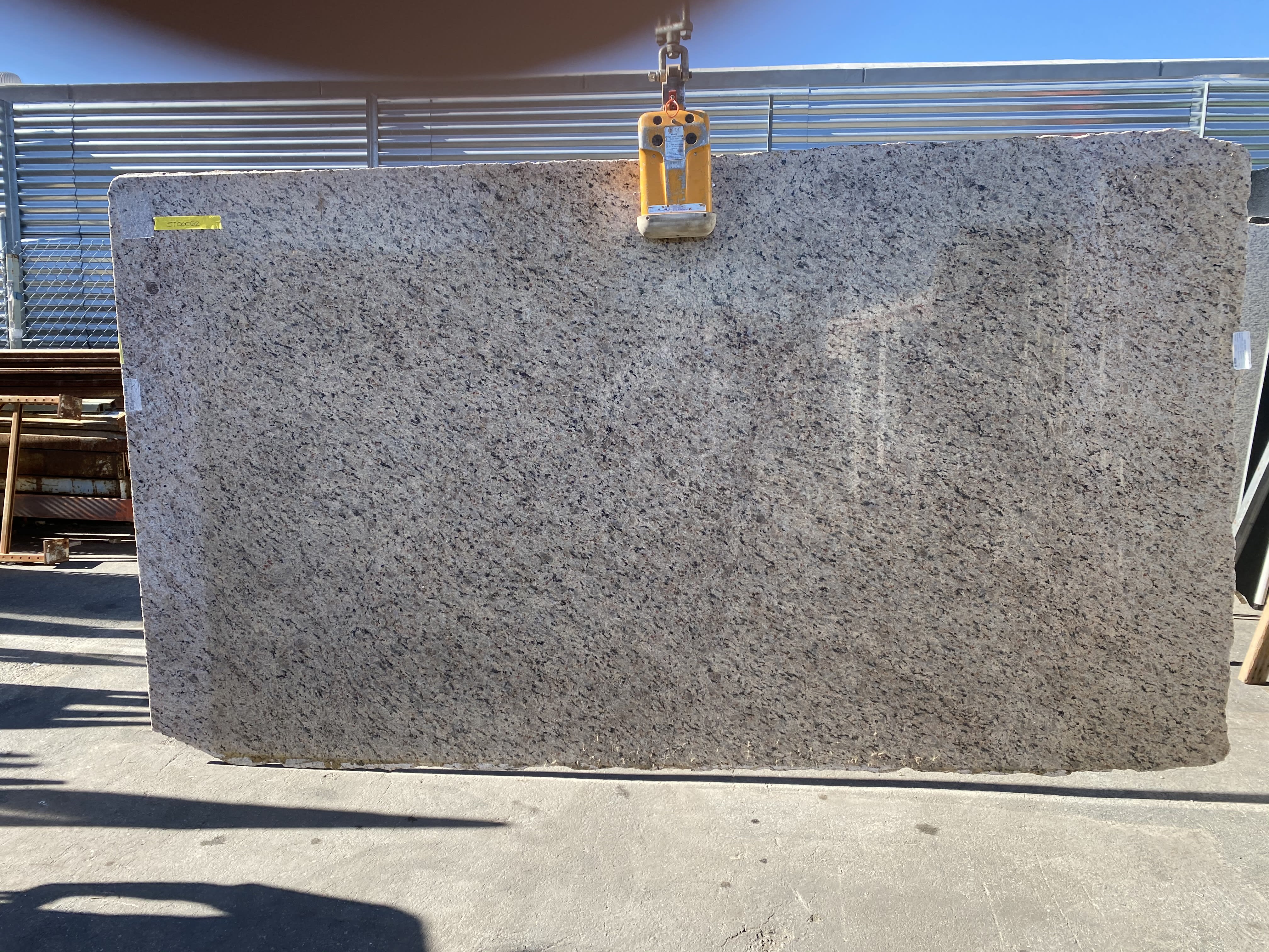 BALTICA CREAM Granite - StoneTrash