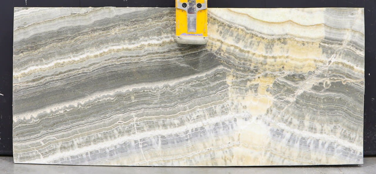 Grey Onyx - StoneTrash