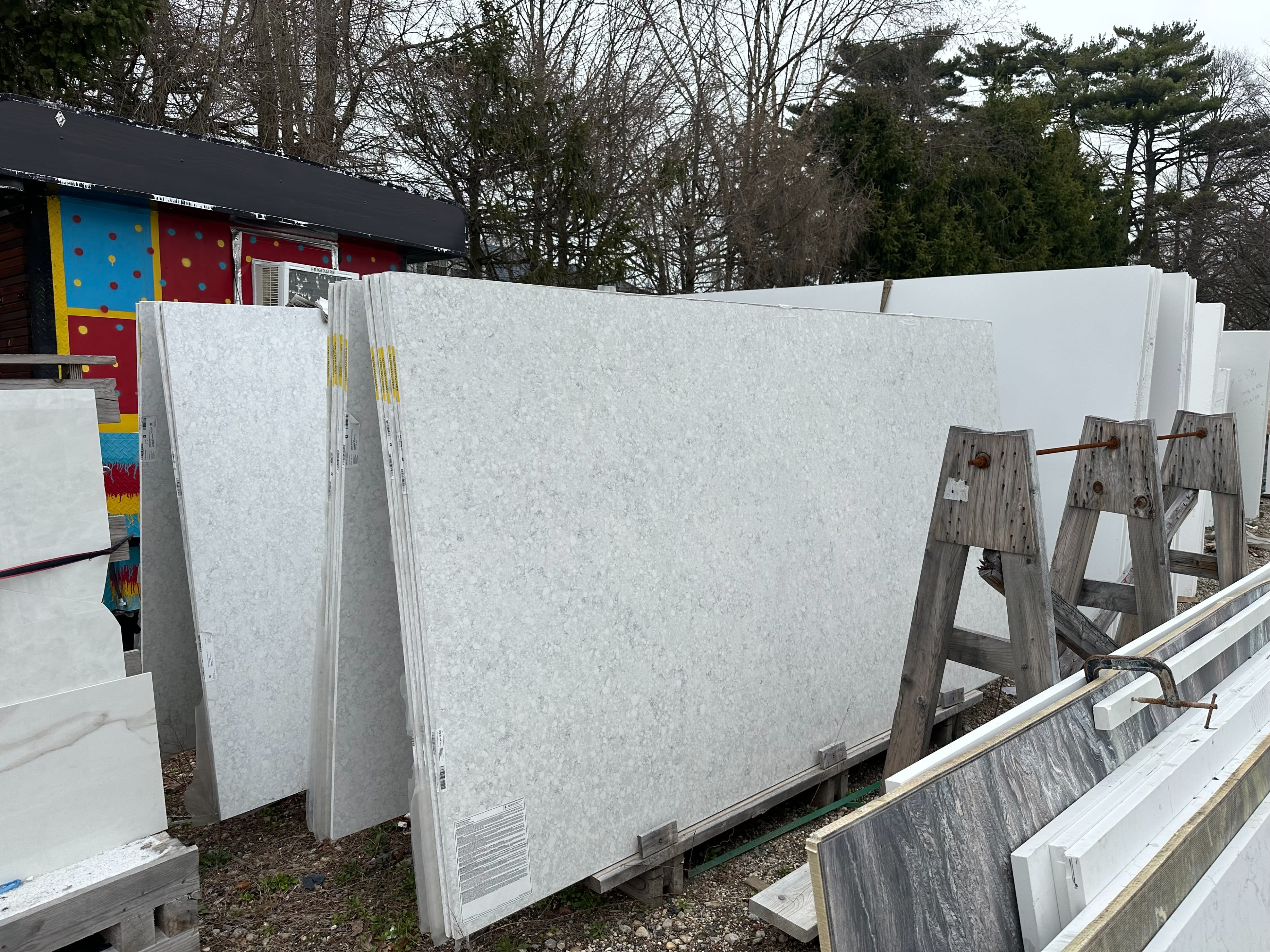 Stratus White Quartz by Corian Quartz - StoneTrash