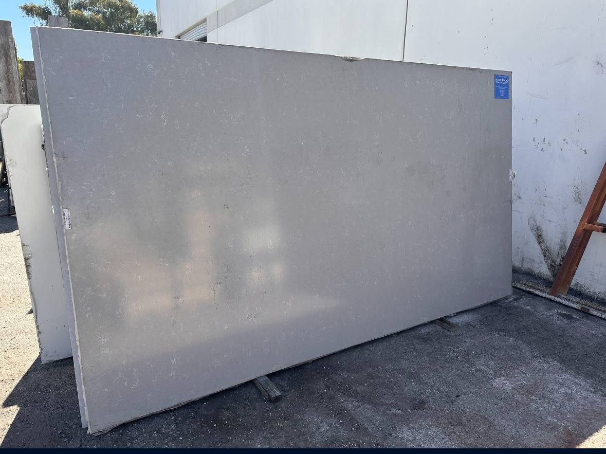 Oxide Quartz by Arizona Tile - StoneTrash