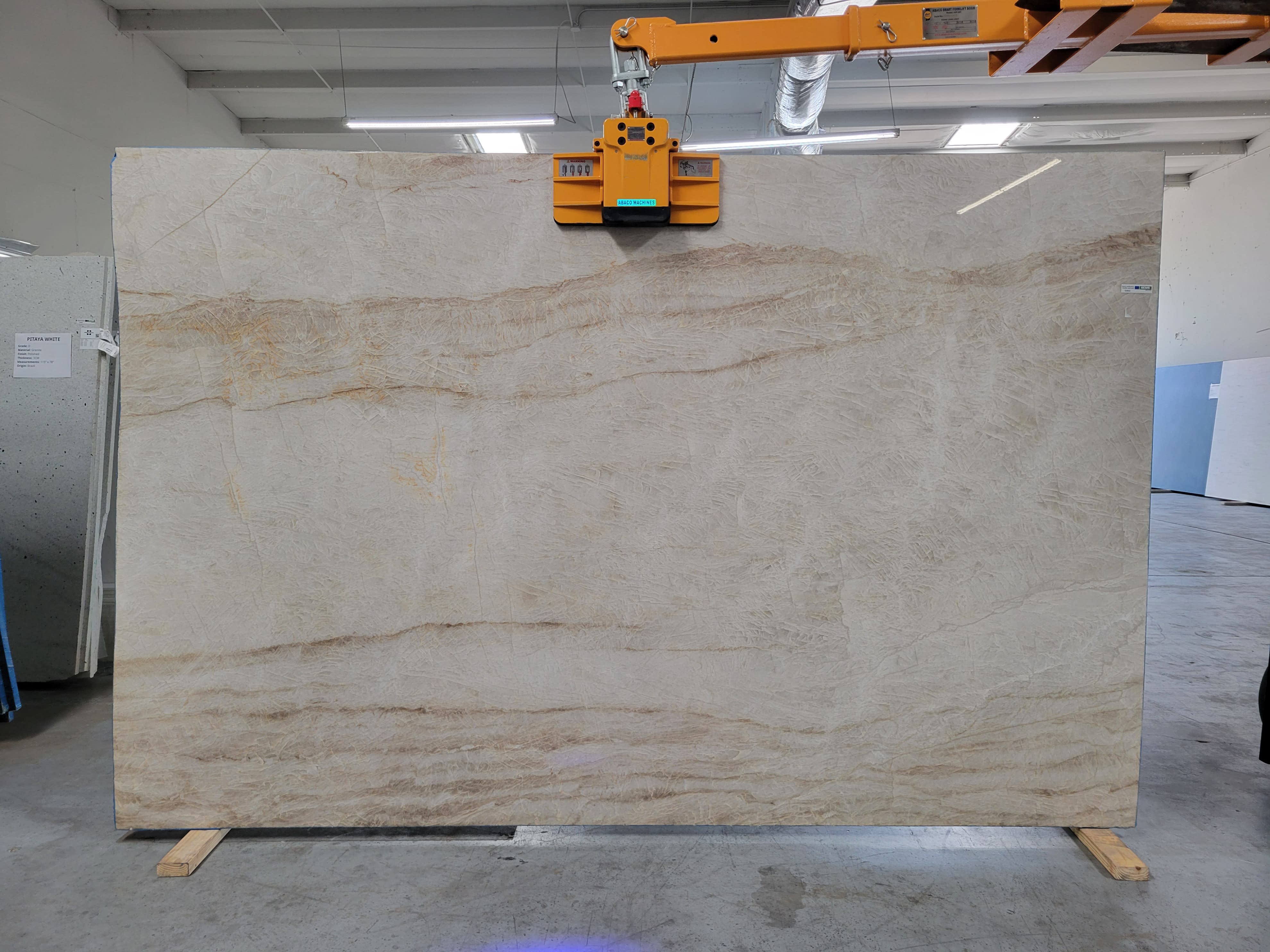 Perla Venata Quartzite - StoneTrash