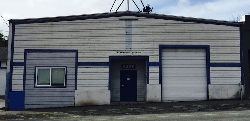 Self Storage Unit Doubles as an Emasculating Man Cave | Storagefront