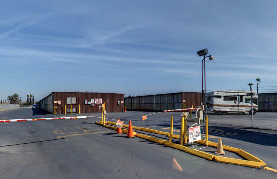 Derrel's self storage units in Fresno, CA from $45.50 I Call to Store