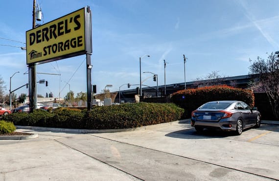 Derrel S Mini Storage Merced