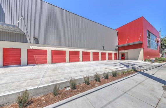 Drive-Up Storage Units $19 in San Jose | StoragePRO