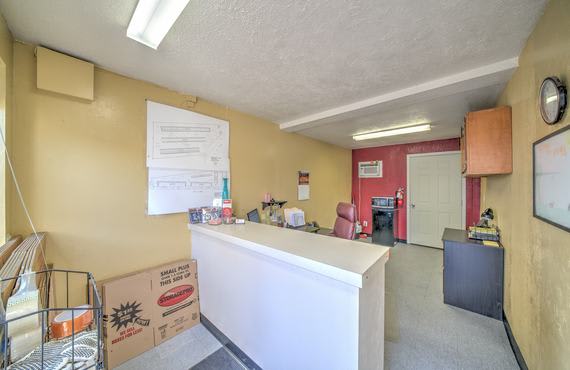 Storage Units In Lemoore, CA