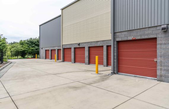 Safe and Clean Storage Units $12 in Santa Rosa | StoragePRO