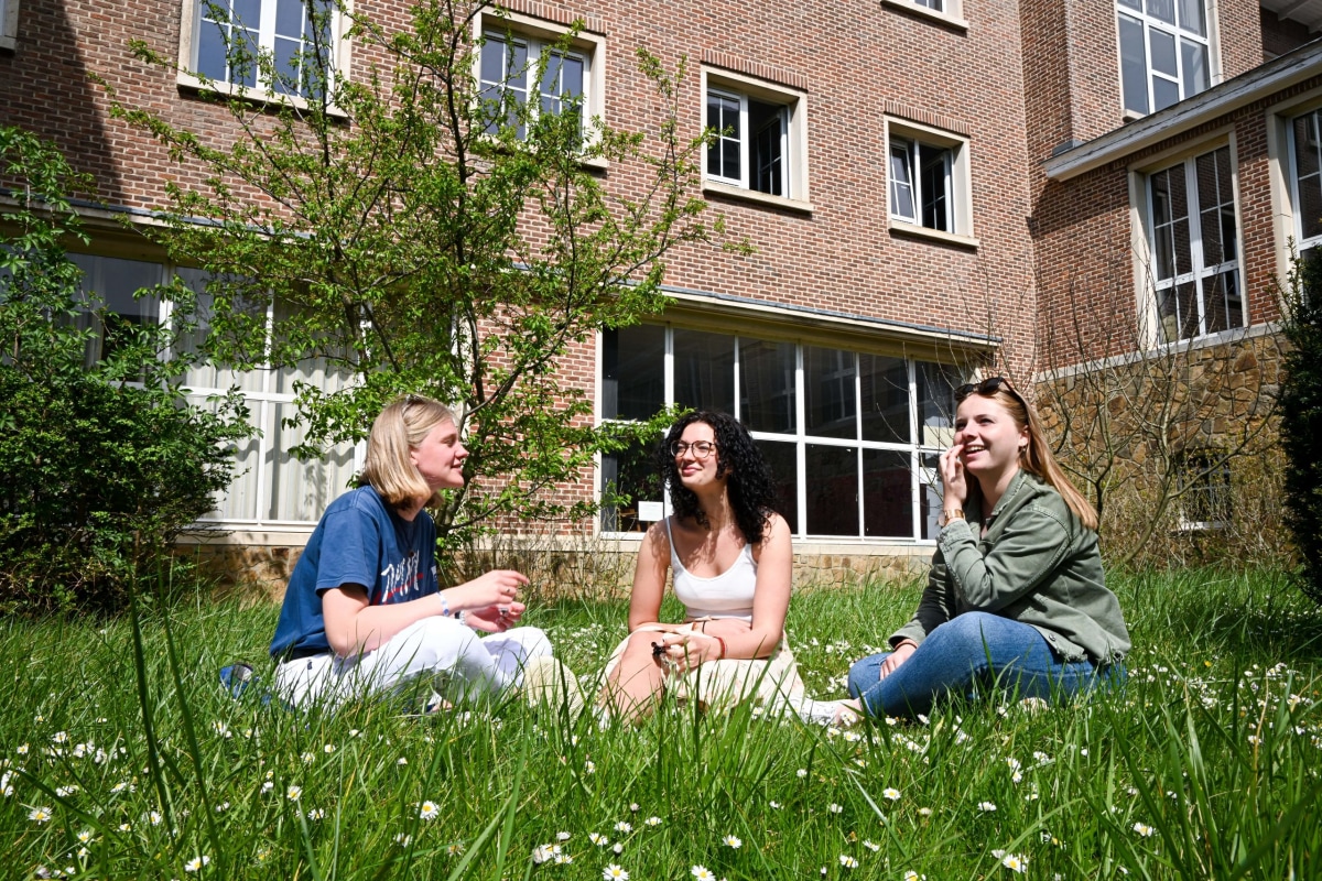 Haute École Lucia de Brouckère (HELdB)
