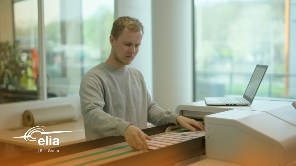 Fais connaissance avec Alexandre, designer en basse tension chez Elia.
