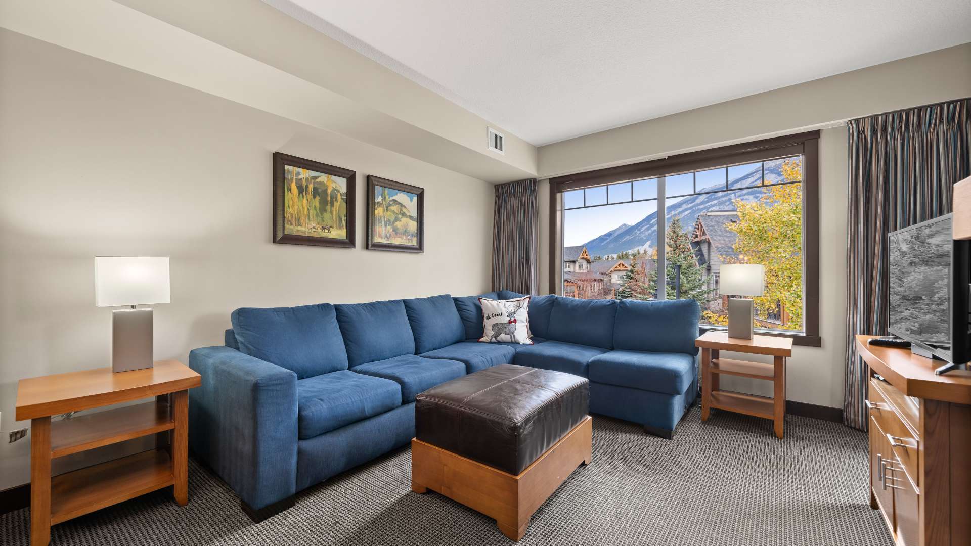 Copperstone #2207 - 1 Bedroom + Den