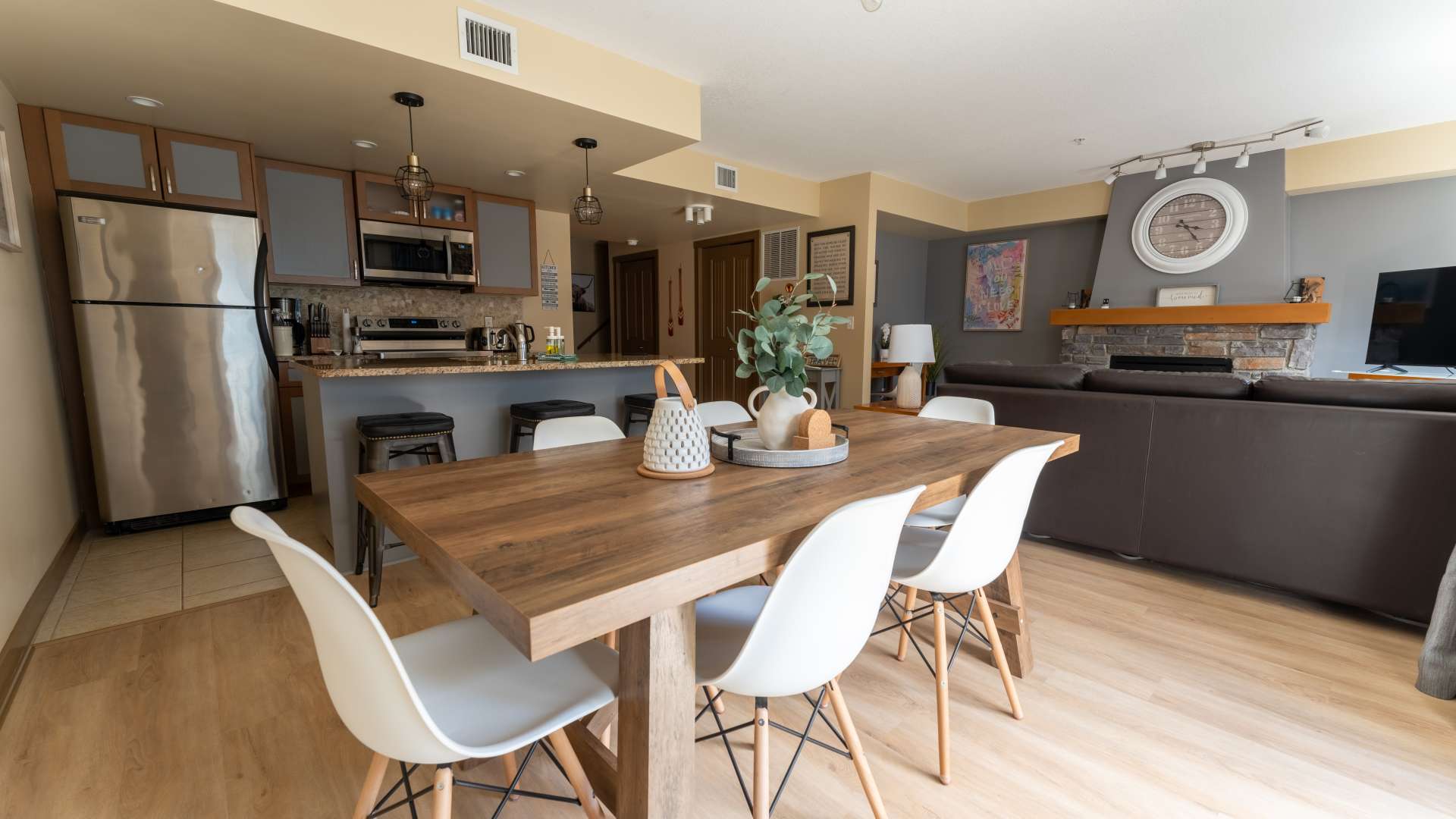 Copperstone #4210 - 2 Bedroom + Den