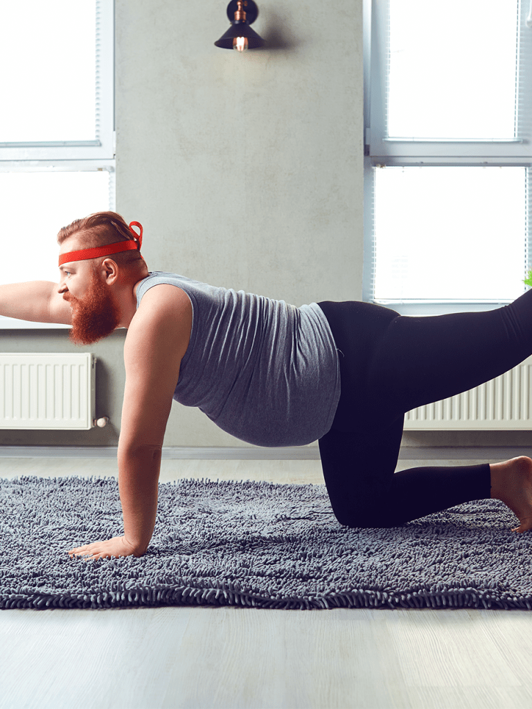 12 einfache Sportübungen für zu Hause