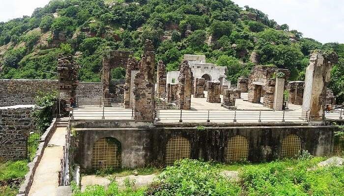 Kondapalli Fort: Explore the Ruins in Vijayawada, India | Day Tripe ...