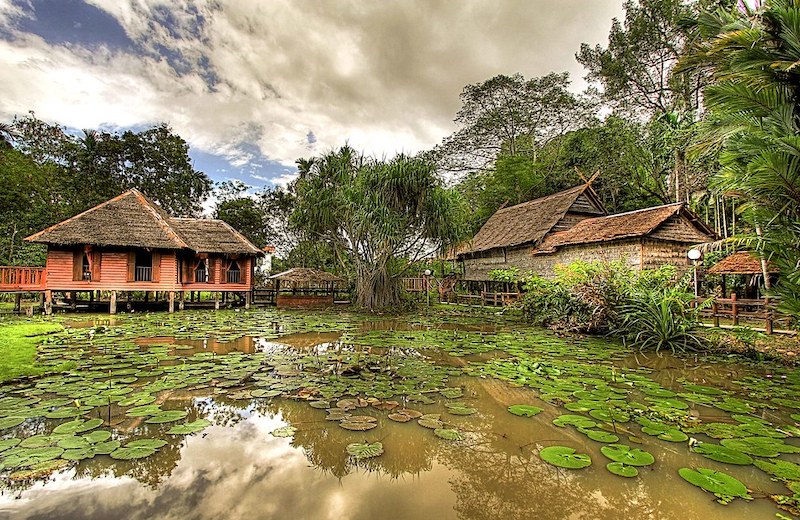 Sabah State Museum and Heritage Village in Sabah Kota Kinabalu ...