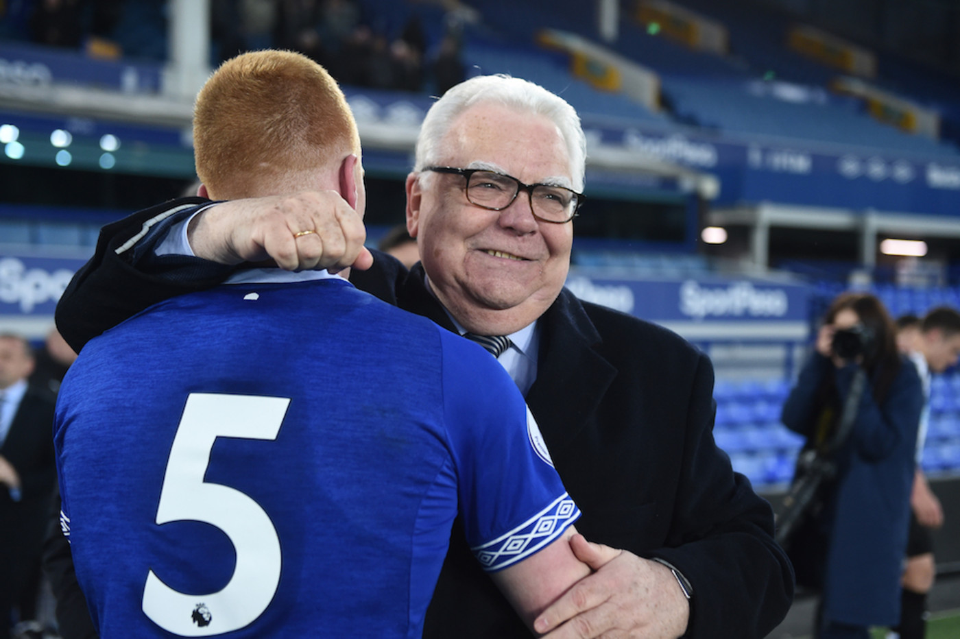 Liverpool - Evertons ordförande har gått bort