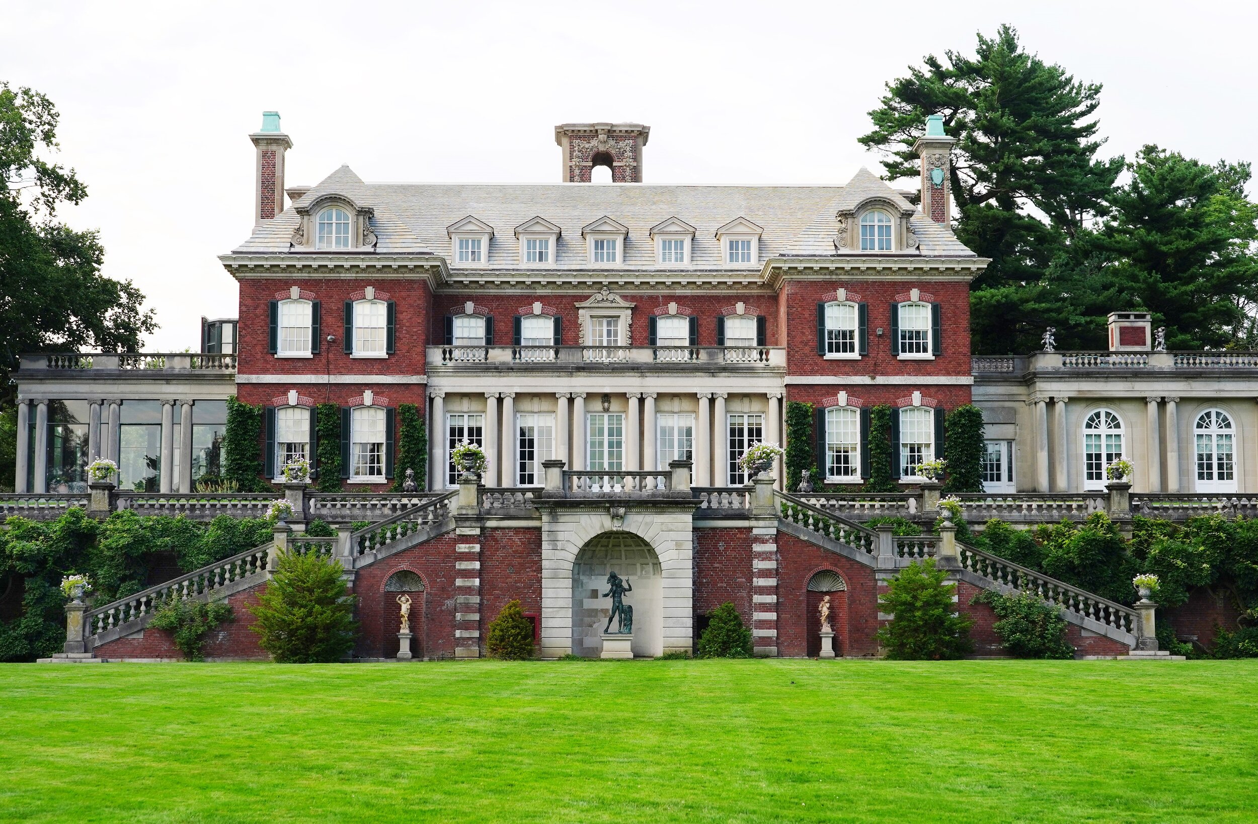 North Shore Long Island Mansions Billy Joel Lists Stunning Long Island