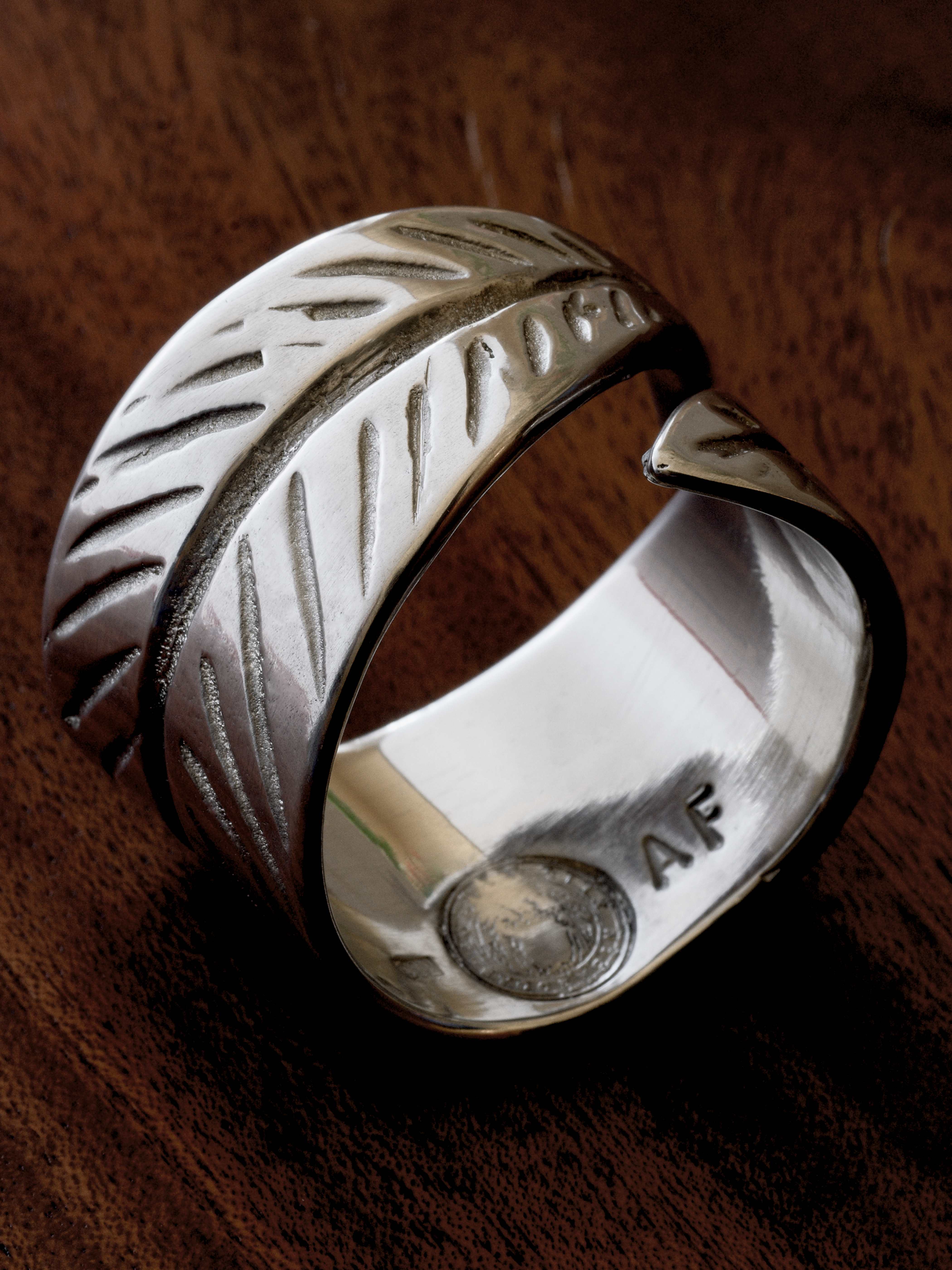 Alekos Fassianos - Formgivare