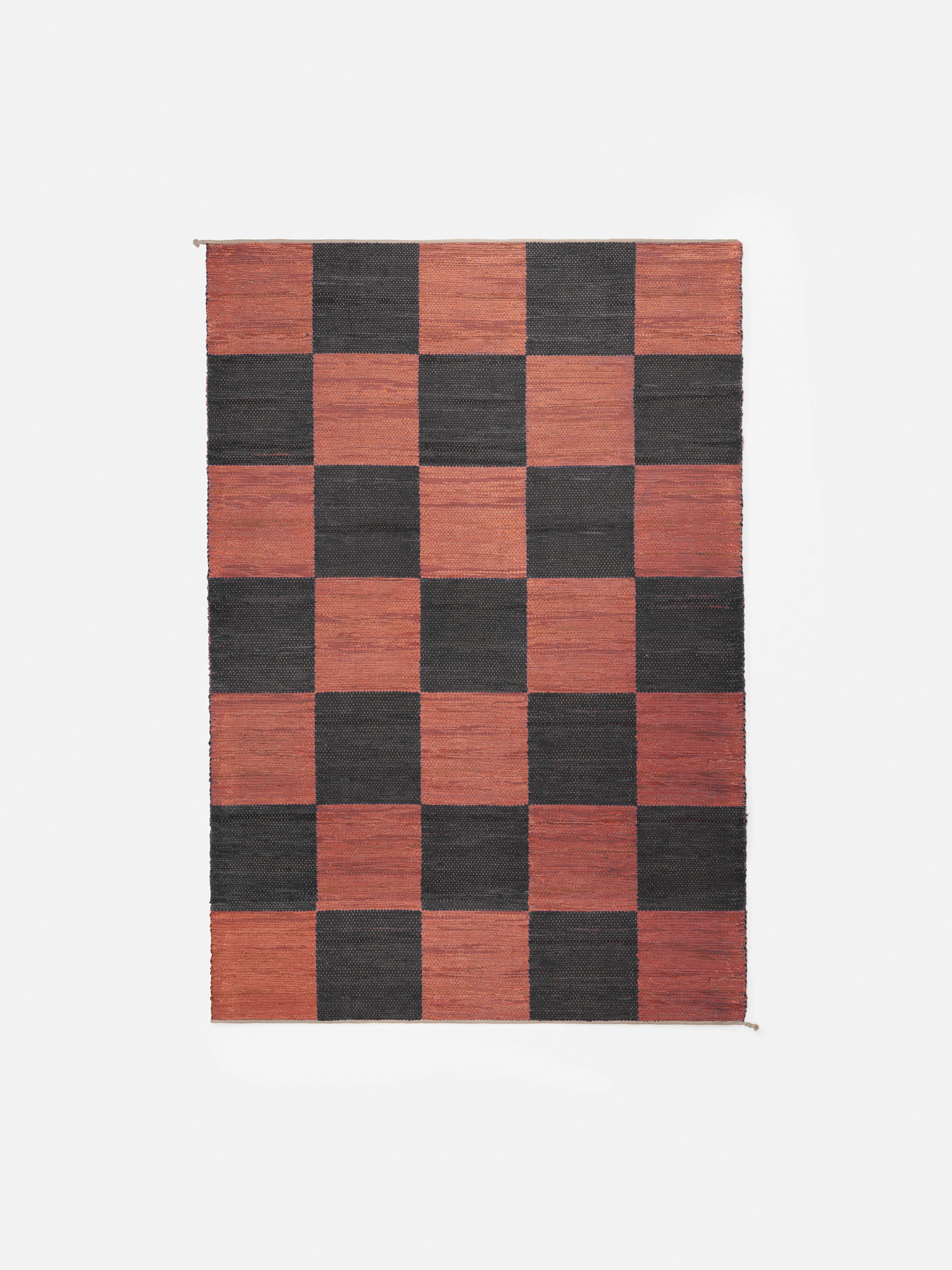 Matta Dubbelbindning Schackruta Beige Vit 250x350cm - Margit Thorén