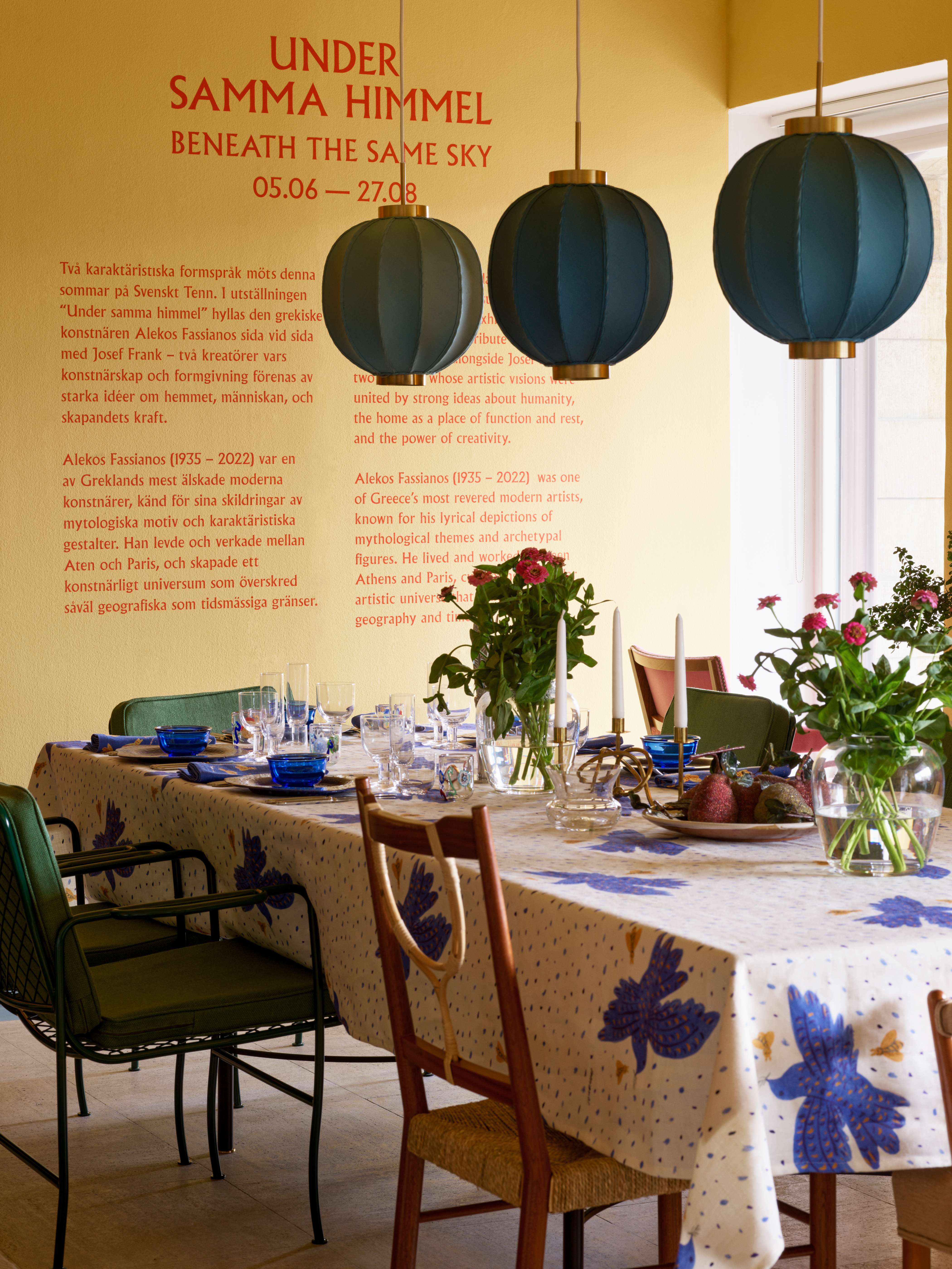 Inviting table setting in the exhibition.