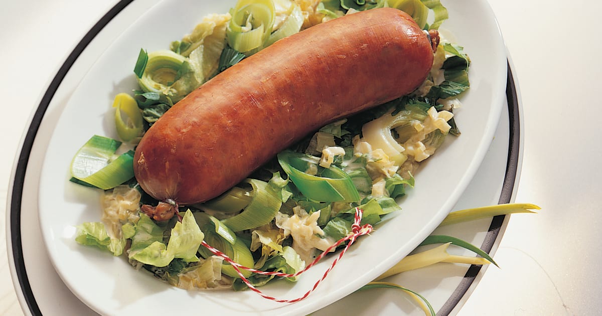 Saucisse au foie sur scarole britchonne - Recette | Swissmilk