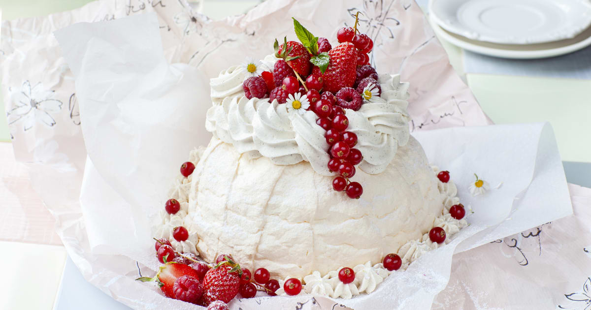 Pavlova aux fruits rouges - Recette | Swissmilk