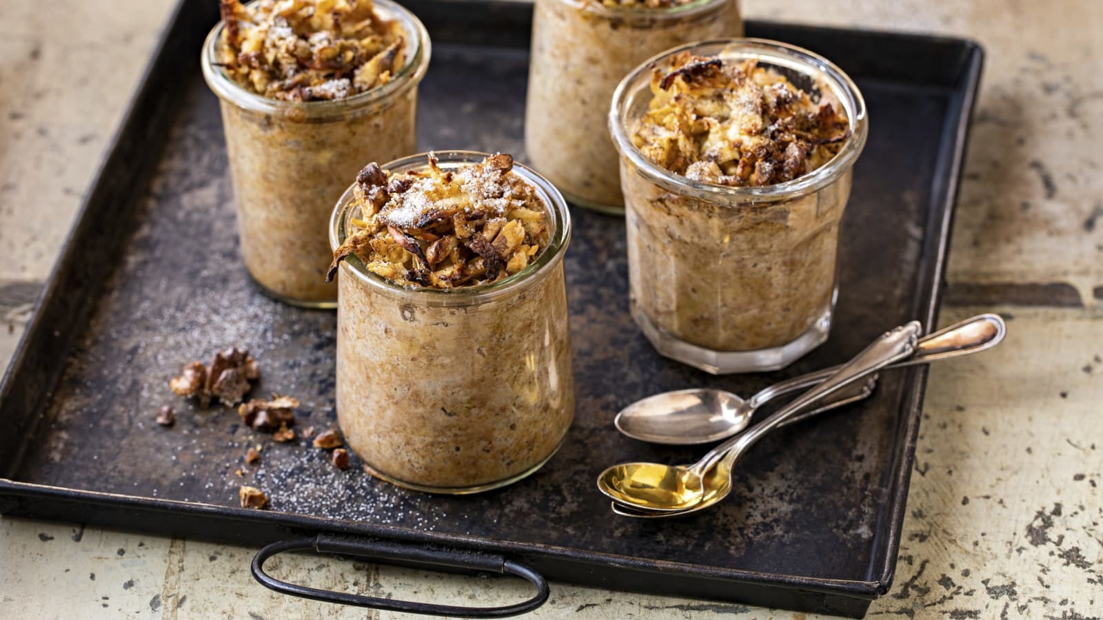 Porridge pomme-cannelle en bocal - Recette | Swissmilk