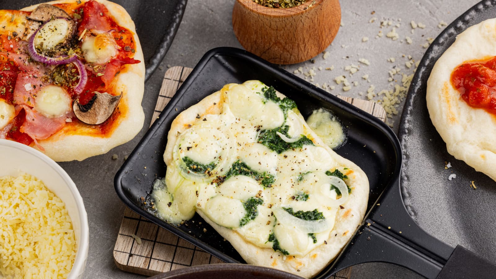 Pizza im Racletteofen - Rezept | Swissmilk