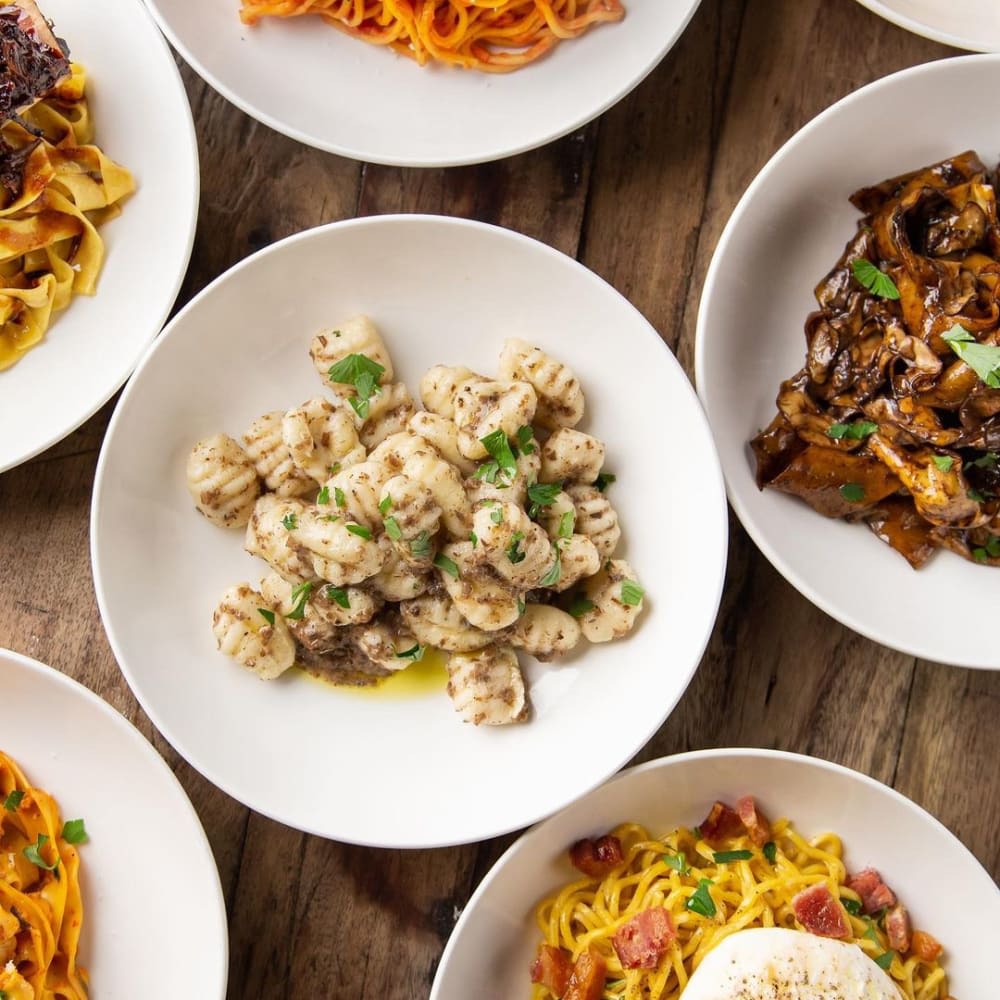 Table22 - Raffetto's Pasta Club