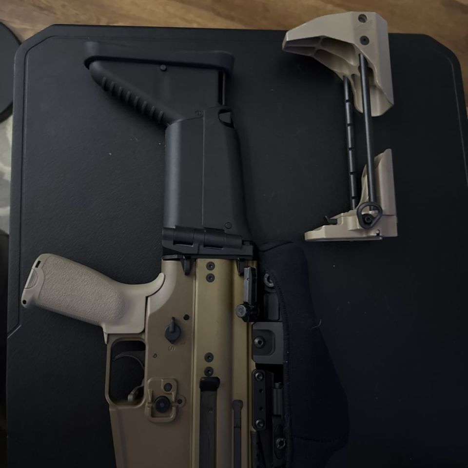 Black boot scar stock | Tacswap