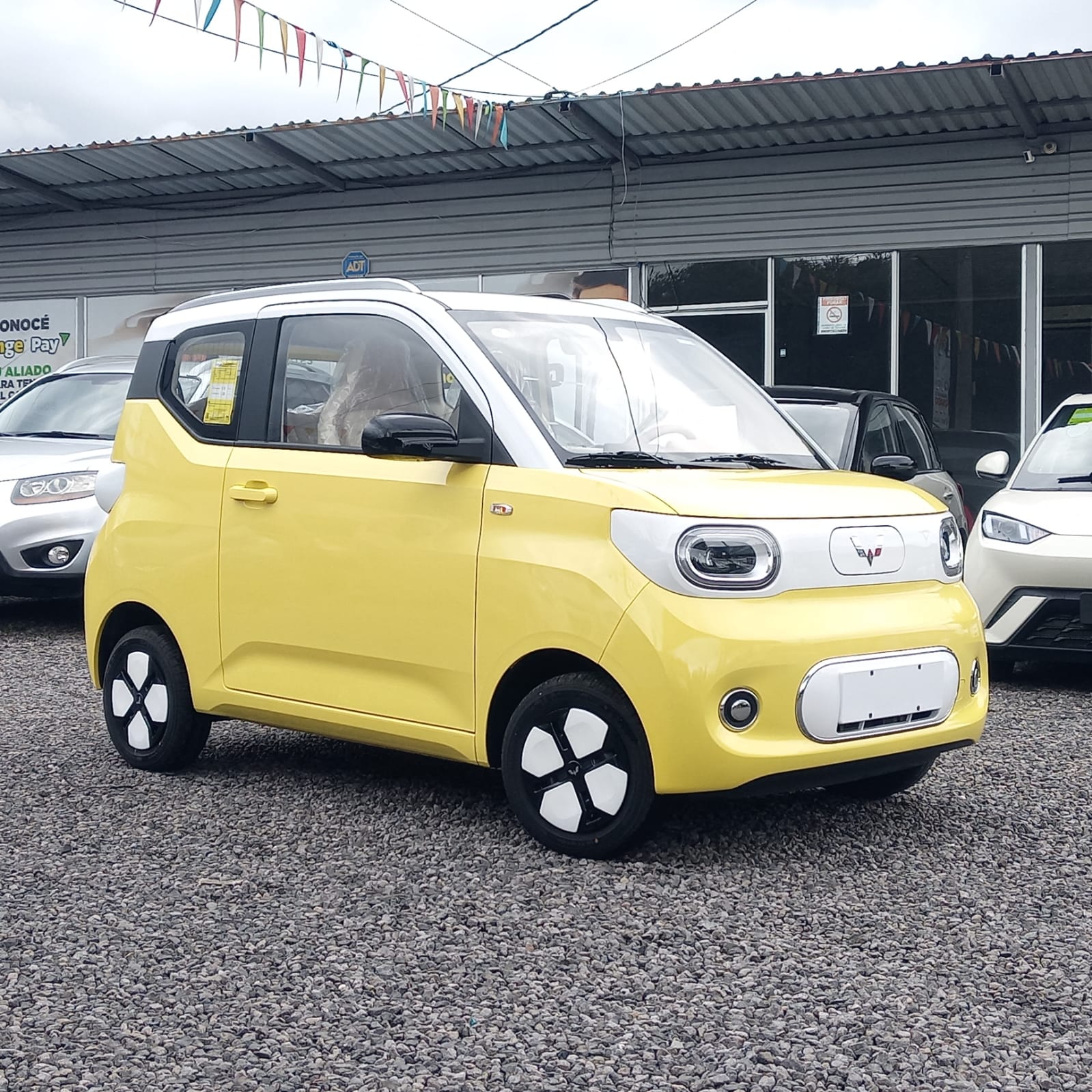 WULING MACARON 2024 ELECTRICO AUTOMÁTICO