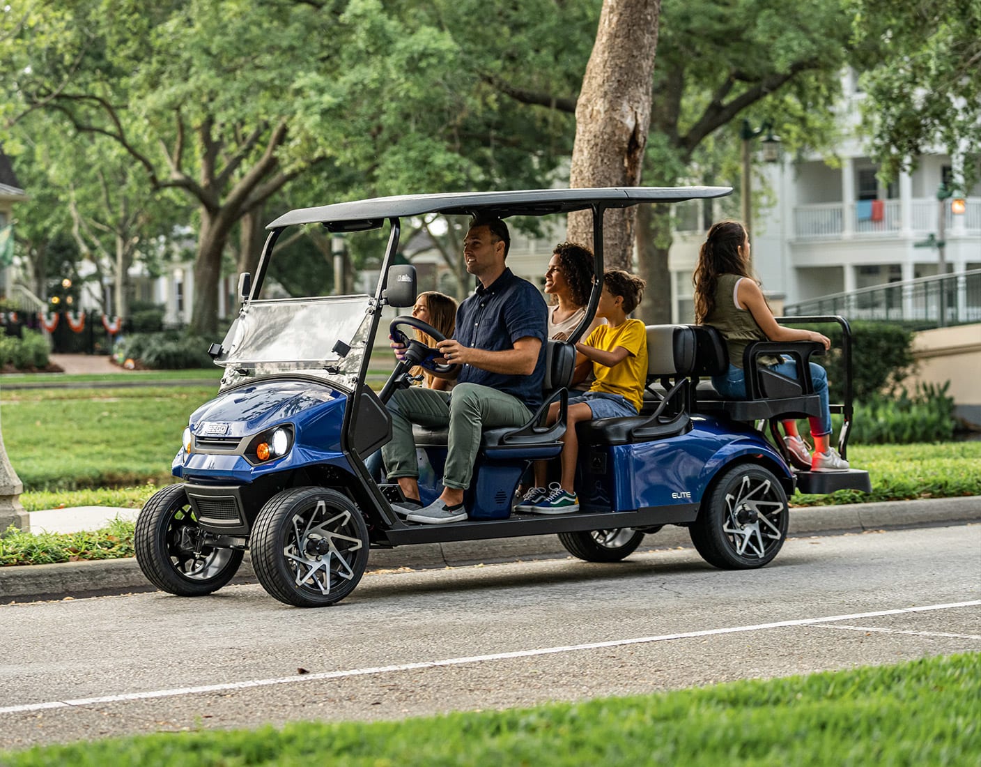 Textron Drives Manufacturing Insights from SAP Data | Qlik Customer Story