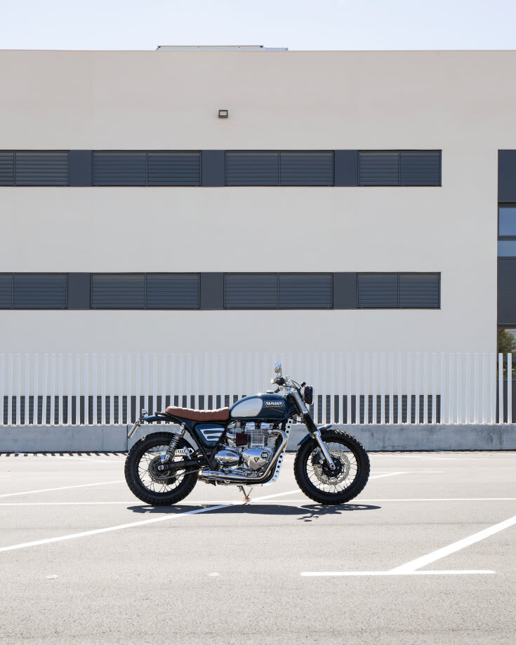 135 Coffee Snob | Una Bonneville T120 clásica, urbana y cómoda