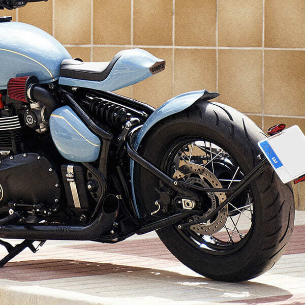 Triumph bobber fender eliminator kit | Tamarit Motorcycles