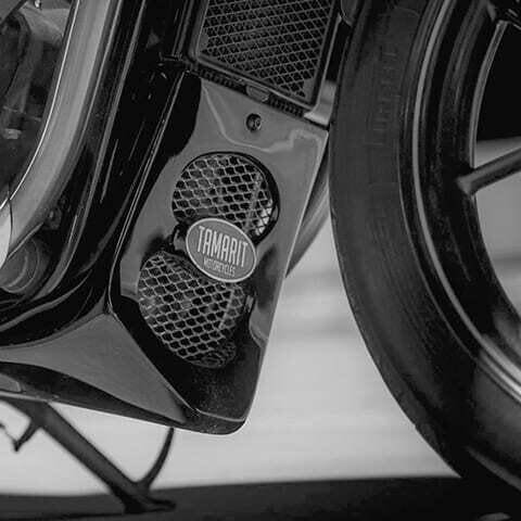 Triumph Belly Pan for Thruxton 1200 R and Bonneville T120 | Tamarit