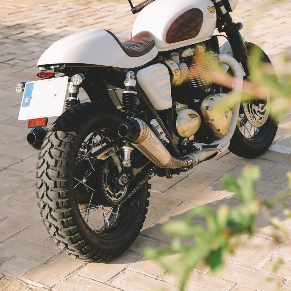 Triumph Bonneville Rear Fender eliminator | Tamarit