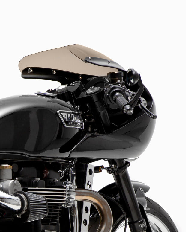 110 Missile | A powerful engine and a unique Cafe Racer style