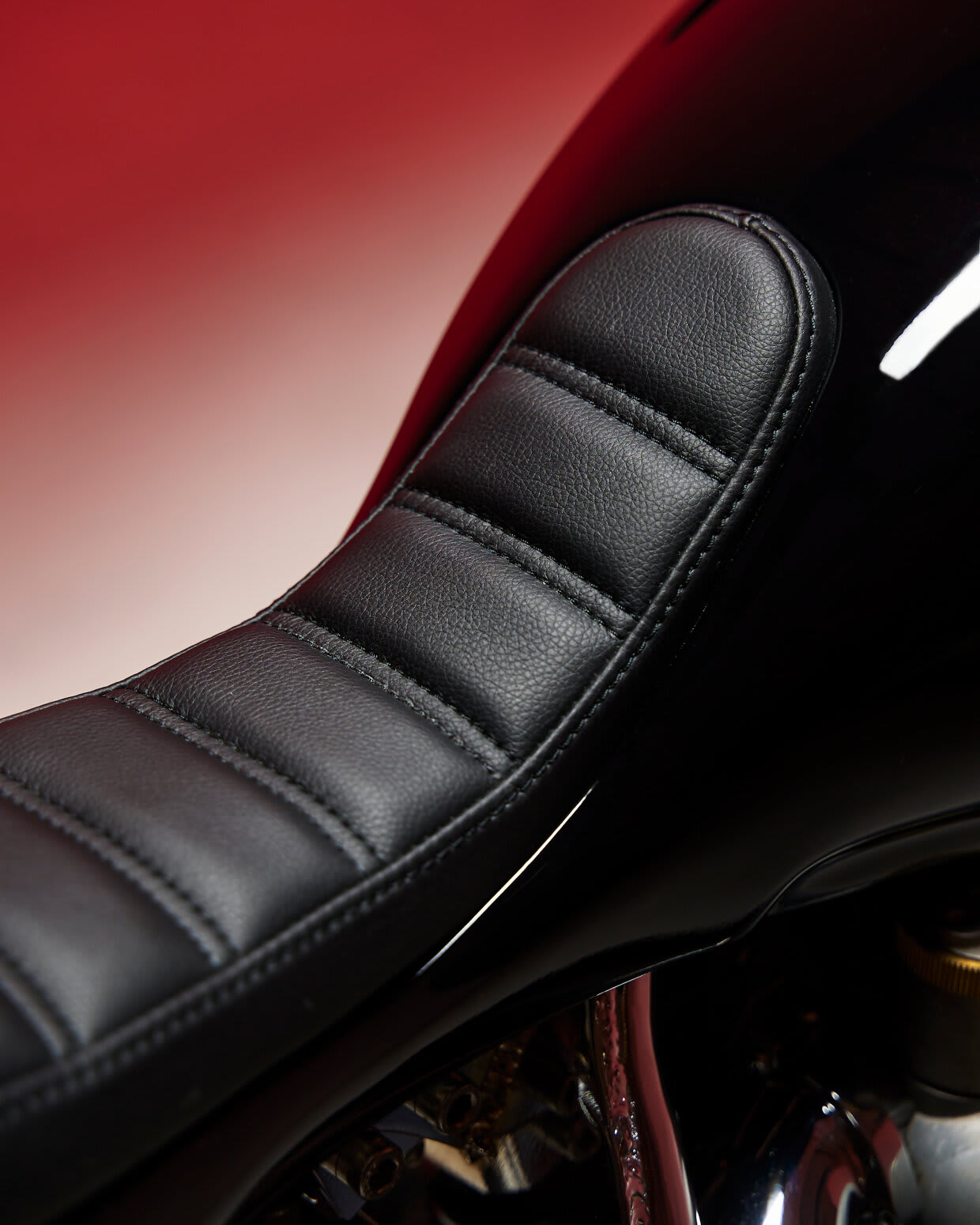 110 Missile | A powerful engine and a unique Cafe Racer style