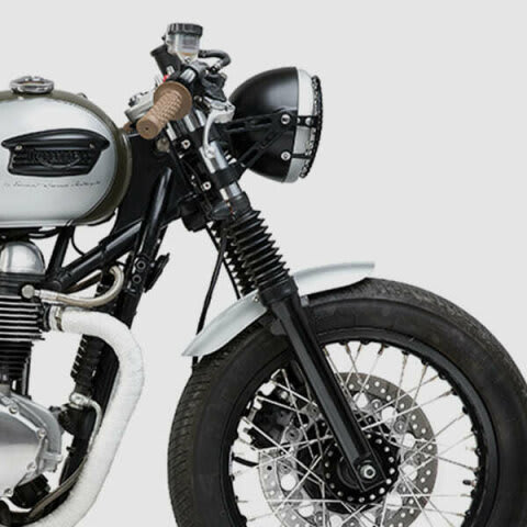 Triumph custom front fender | Tamarit Motorcycles