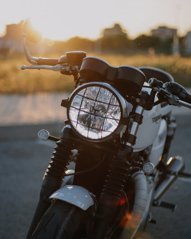 Triumph Cafe Racer Bikes | Tamarit Custom Projects