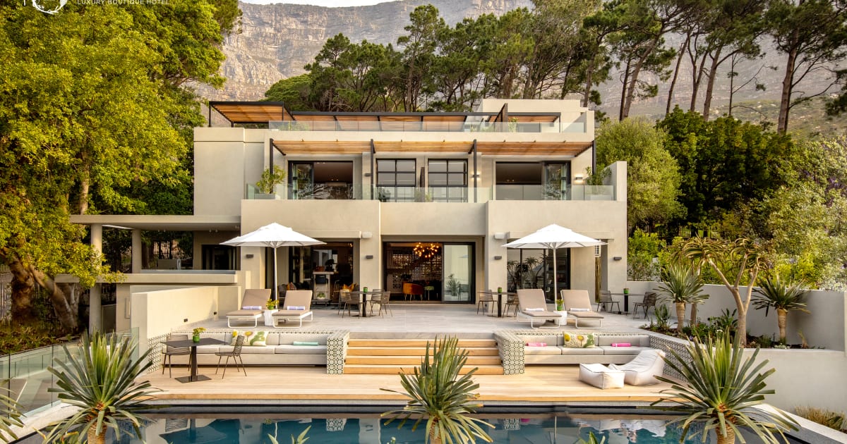 Win the Ultimate Luxury 10 Day African Escape for 2!
