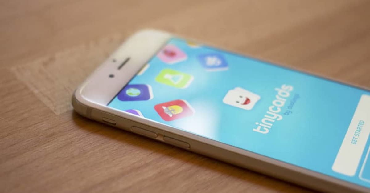 Tinycards: the app that will teach you stuff the fun way