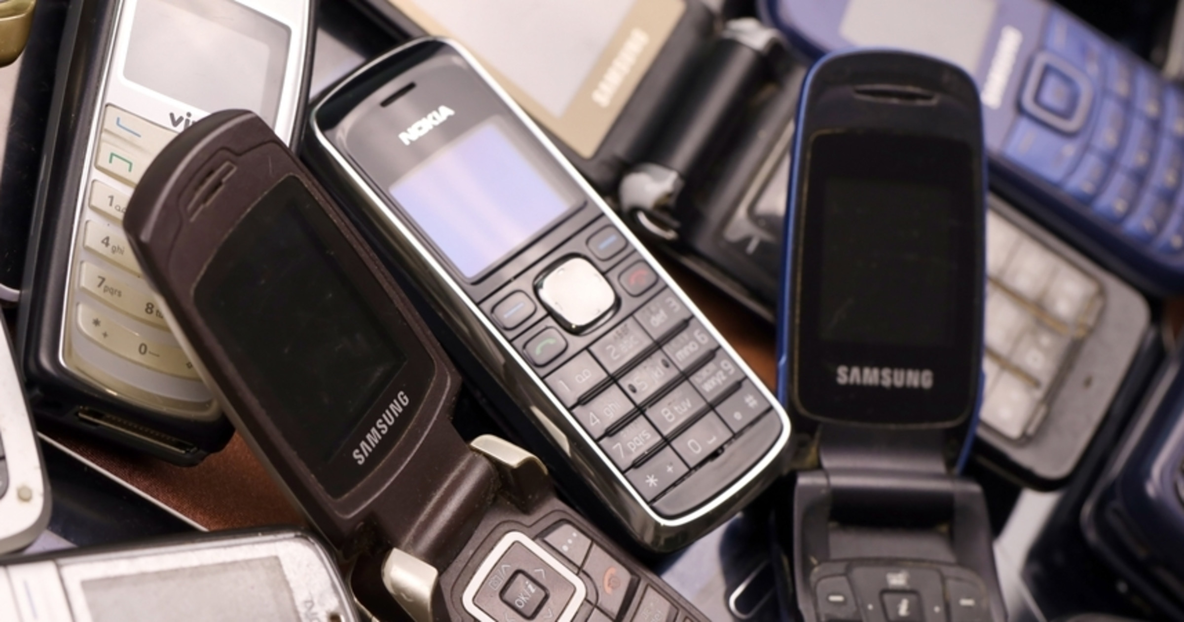 Gewinnspiel: Ältestes Handy Österreichs gesucht - tarife.at Blog