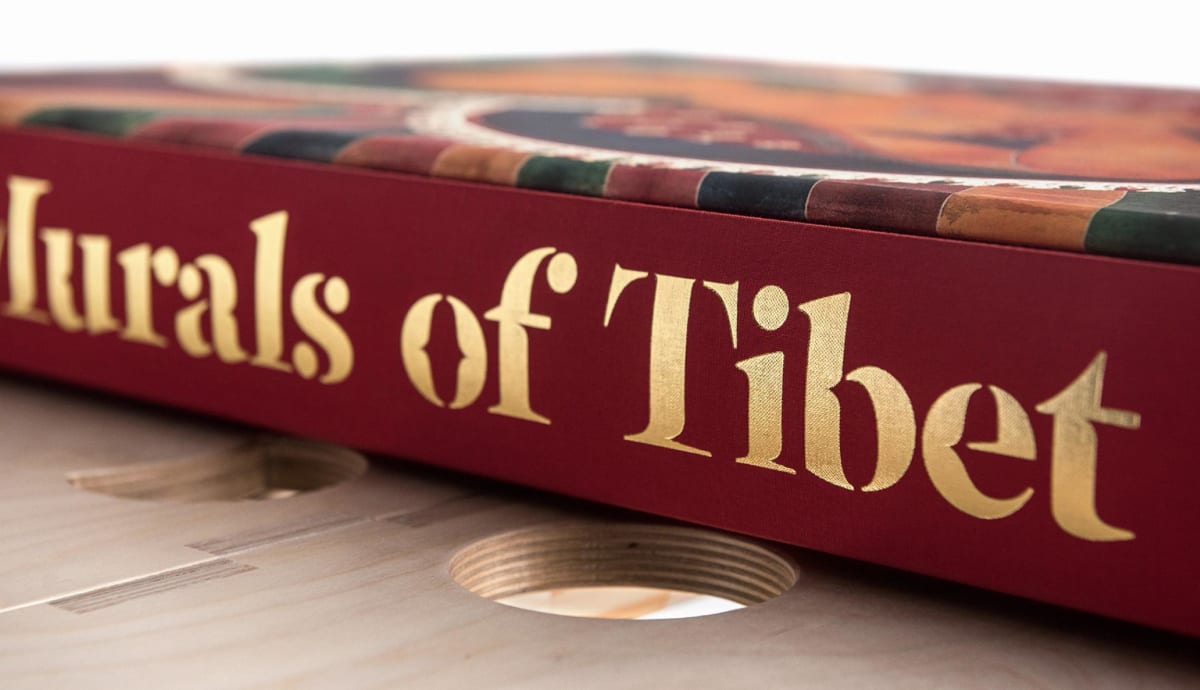 Thomas Laird. Murals of Tibet